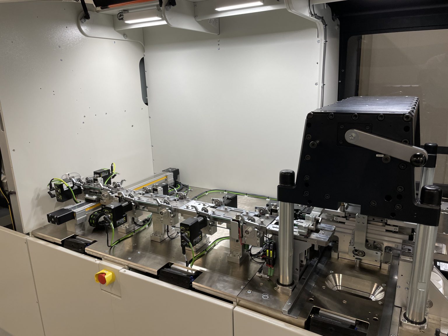 Collaboration with VARIODRIVE for optimal machine flexibility